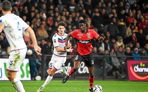 Concarneau Guingamp compos enjeux sur quelle chaîne voir Le