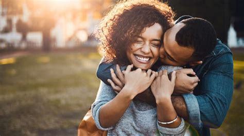 C Mo Saber Si Un Hombre Casado Est Enamorado De Ti Yoitu Es