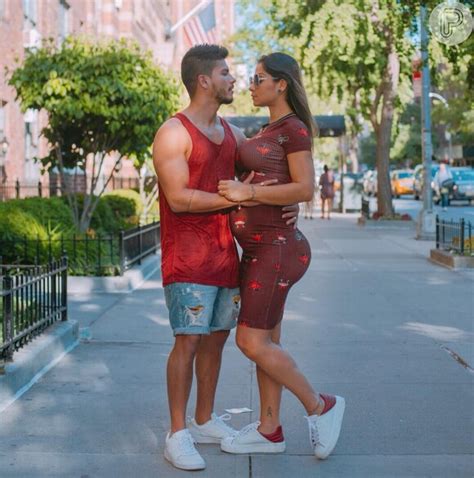 Foto Mayra Cardi Aposta Em Looks Justos Que Deixa A Barriga Em