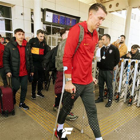 Fanatik On Twitter Yeni Transferler Nicolo Zaniolo Ve Sam Adekugbe De