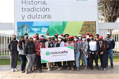 ESTUDIANTES DE LA UNIVERSIDAD NACIONAL AGRARIA LA MOLINA REALIZARON UNA