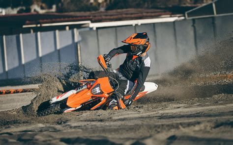 Mas KTM Concesionario KTM Madrid