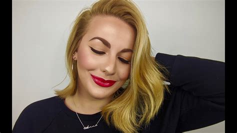 Classic Winged Eye Bold Lips Youtube