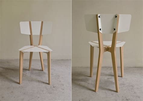 Naked by outofstock Sillas Sillas diseño Silla con estampado