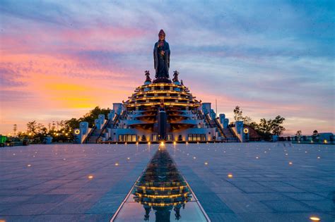 Hệ thống các chùa trên núi Bà Đen Tây Ninh có quy mô như thế nào