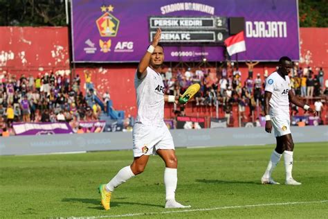 Link Live Streaming Dan Susunan Pemain Persik Vs Persis Solo Misi