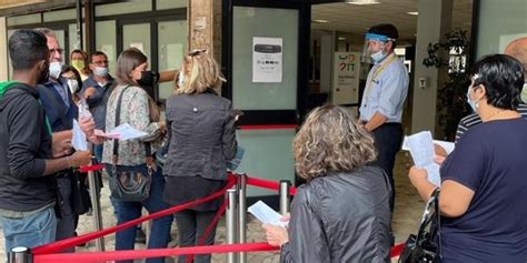 Palermo Da Luned Cambio Di Residenza On Line Ecco Come Evitare Le