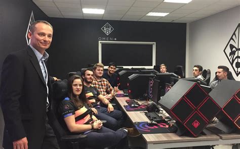 Ouverture Lyon Du Premier Campus D Di Au Jeu Vid O Le Parisien