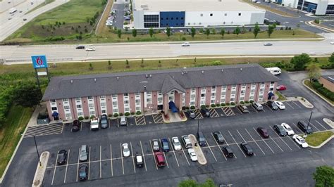 1000 W Devon Ave Elk Grove Village IL 60007 Motel 6 Elk Grove