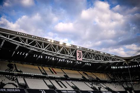 Juve Il Cda Approva Il Primo Bilancio Semestrale In Rosso