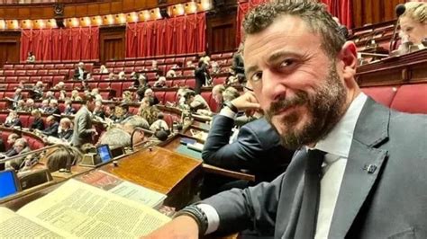 Sparo Di Capodanno E Indagine Sul Deputato Meloniano Emanuele Pozzolo