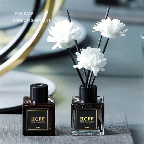 1 Bottle 50ml Transparent Small Square Bottle Dried Flowers And Rattan