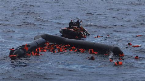 Schiffsungl Ck Im Mittelmeer Menschen Sterben Vor Libyens K Ste