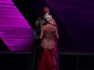 Naked Nicola Beller Carbone In Der K Nig Kandaules