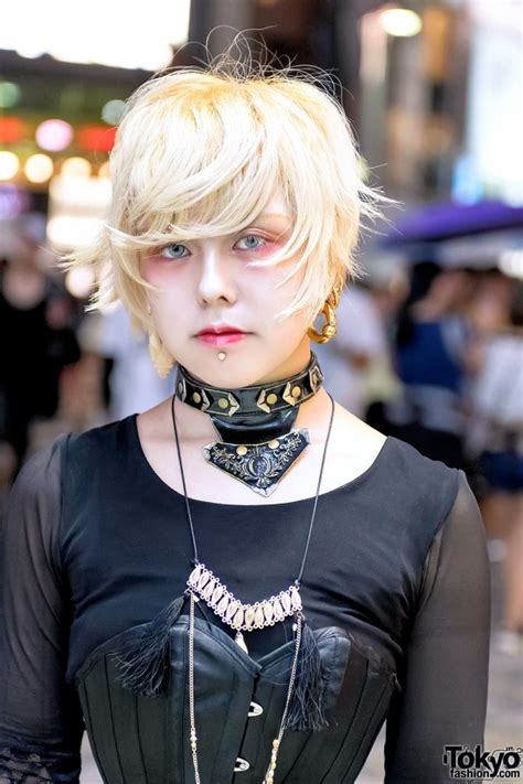 Dangerous Nude Harajuku Staffer W Pcw Corset Piercings