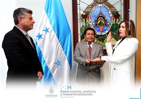 Gobernación Justicia y Descentralización on Twitter Tomás Vaquero y