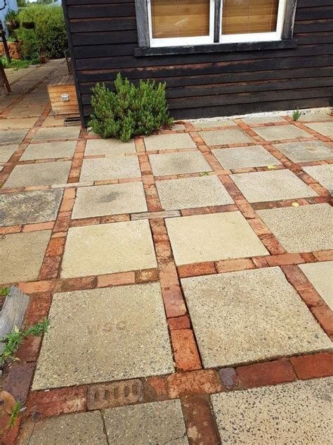 10 Simple Patio Paver Ideas HOMYRACKS