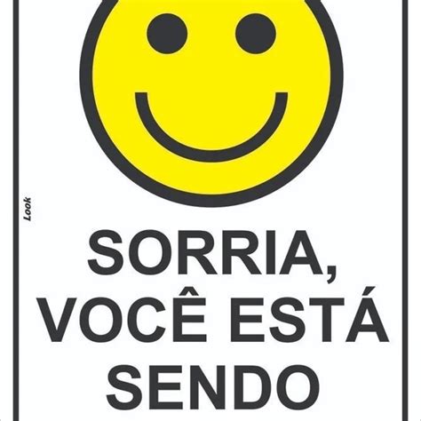 Placa Aviso Sorria Você Está Sendo Filmado Sinalização Tamanho 20x30cm