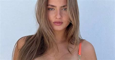 Rtl Der Große Treue Test Bielefelderin Als Verführerin Im Tv Trash Format „temptation Island