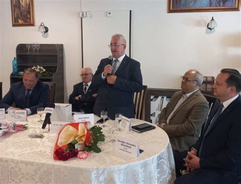 Primarul Ion Lungu La Ziua Pensionarilor Ei Sunt Piatra De Temelie A