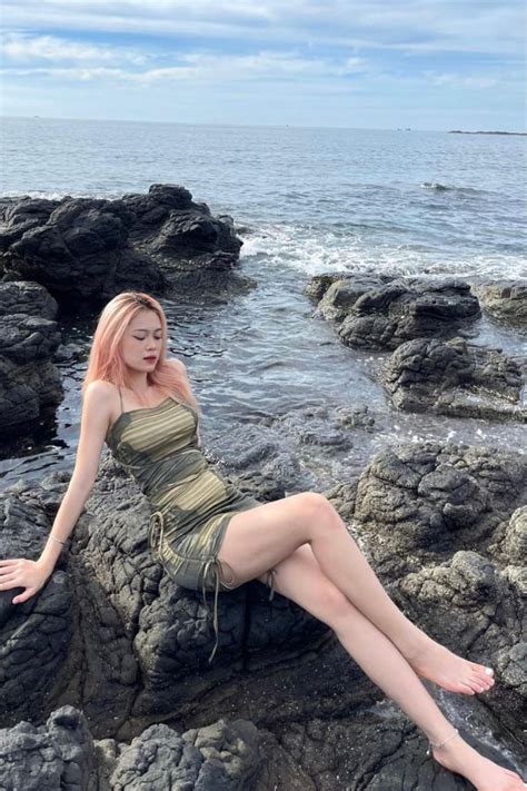 TikToker Võ Nữ Ngân Hà Cô nàng vui tính dễ thương Việt Nam Trẻ