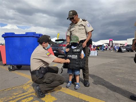 Policía Ecuador on Twitter FORTALECEMOS LA SEGURIDAD Realizamos
