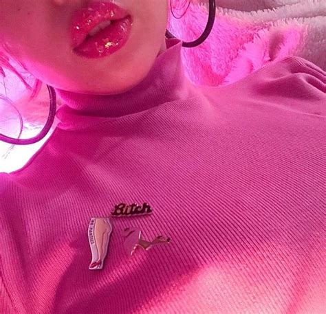 Pin De Clover Star En Aesthetic Rosa Chicas Con Estilo Swag Cosas