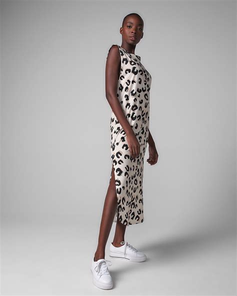 Riachuelo Vestido Midi Feminino Reto Animal Print Onça Bege AK by