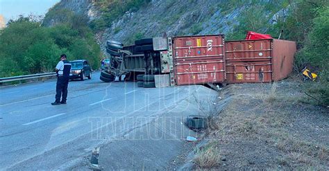 Hoy Tamaulipas Accidente En Tamaulipas Trailero Pierde El Control En