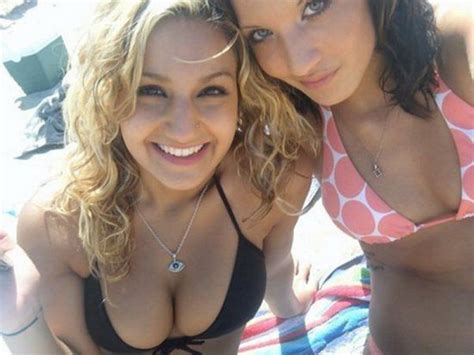 Small Boobs Vs Big Boobs Picture EBaum S World