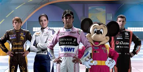 Mickey Aventuras sobre Ruedas y Escudería TELMEX se unen a través de
