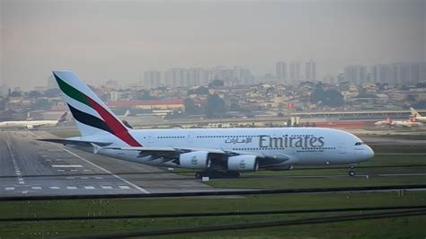 2 POUSO DO GIGANTE A380 EMIRATES AEROPORTO INTERNACIONAL DE SÃO