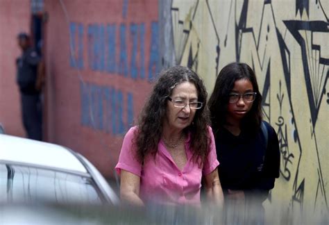 Un alumno de 13 años mata a puñaladas a profesora hiere a cuatro