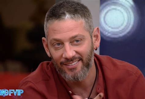 Gf Vip 7 Edoardo Tavassi Interessato A Micol Incorvaia Mi Piace Un