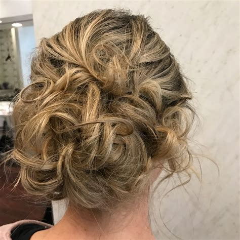 18 Sexiest Messy Updos Youll See In 2021 Warriner Whover