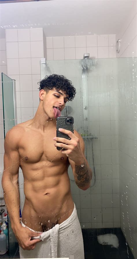 TW Pornstars 1 Pic Sepanta Arya Twitter Kneel Down For Daddy 4