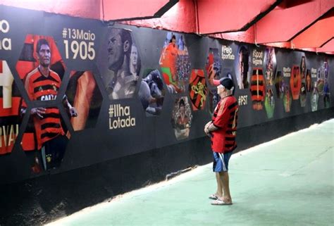 Mural De Dolos Na Ilha Do Retiro Blog De Esportes