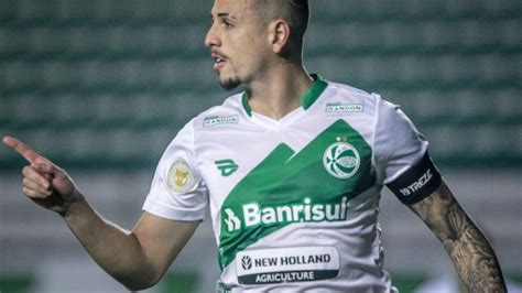 Juventude Metalist anuncia acordo pela contratação de Matheus Peixoto