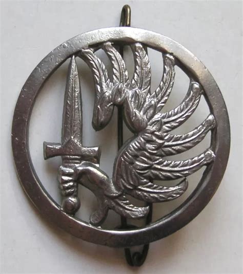 ANCIEN INSIGNE DE BERET PARACHUTISTE PARA TAP LEGION ETRANGERE 2 REP 1