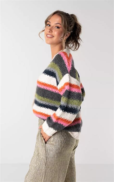 Grof Gebreid Vest Met Strepen Creme Grijs Guts Gusto