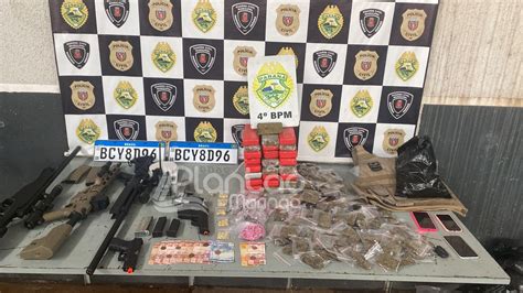 Casal é preso ao ser flagrado transportando drogas em carro roubado em