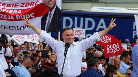 Wybory prezydenckie 2020 Andrzej Duda pała i kule były odpowiedzią na