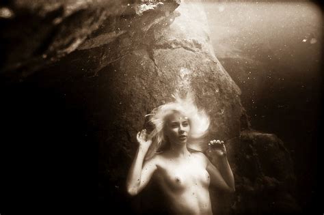 Neil Craver Omni Phantasmic International Photography Magazine