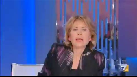 VIDEO Lilli Gruber contro Enrico Mentana Lincontinenza è una