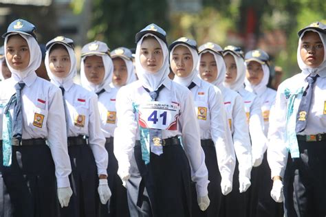 17 Contoh Yel Yel Lomba 17 Agustus Untuk Karnaval Gerak Jalan Varia