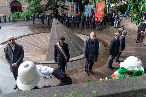 Giorno dellUnità dItalia e delle Forze Armate allara pacis la