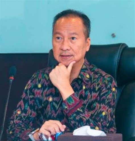 Golkar Memanas Hampir 2 Tahun Ketum Golkar AH Dan Agus Gumiwang Tidak