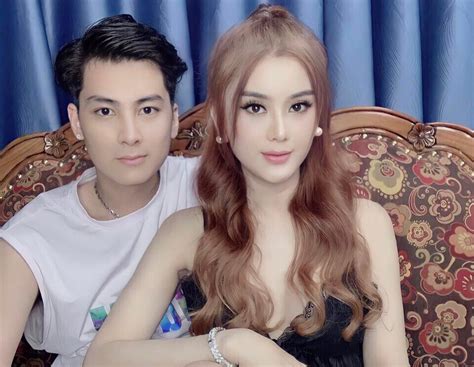 Sau nghi vấn ly hôn chồng trẻ Lâm Khánh Chi chính thức xác nhận là mẹ