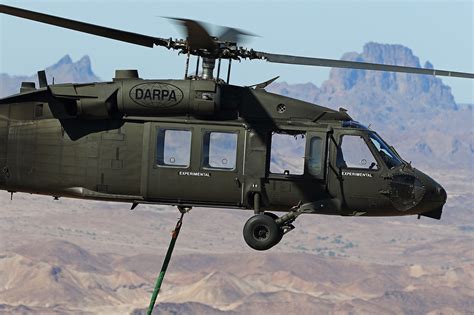 Το αυτόνομο Black Hawk των Sikorsky DARPA πετά χωρίς πλήρωμα vid pics