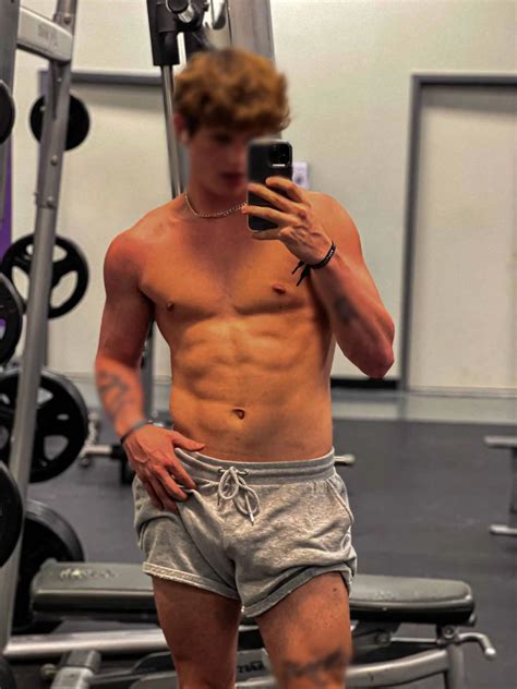 Josh Meyers NSFW Profiles